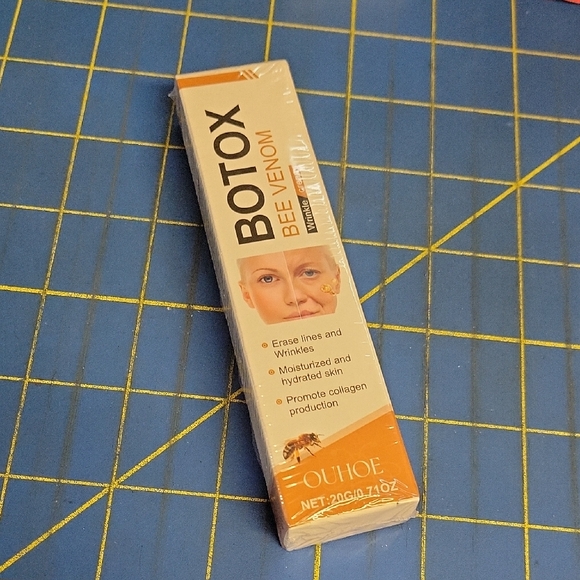 ouhoe | Skincare | Botox Bee Venom Face Cream 2g New Sealed Box | Poshmark